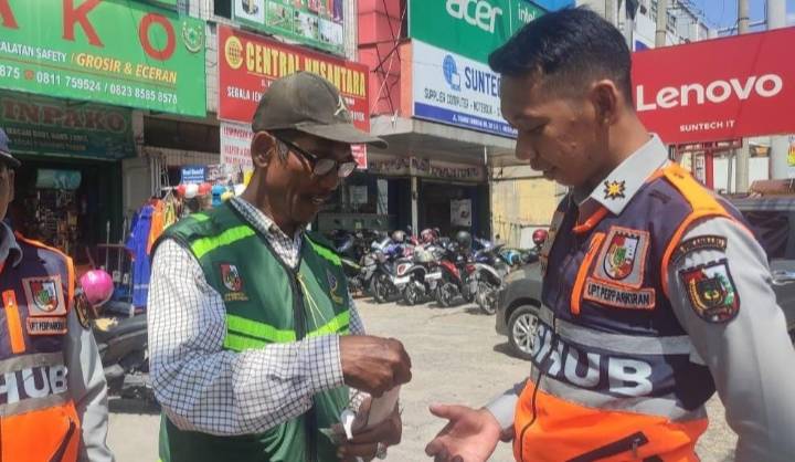 Antisipasi Juru Parkir Liar di Pekanbaru, Ini Dilakukan UPT Perpakiran ... Antisipasi Juru Parkir Liar di Pekanbaru, Ini Dilakukan UPT Perpakiran ...