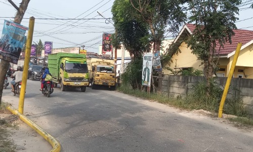 Dishub Pekanbaru Tak Kunjung Perbaiki Portal Jalan Pesantren yang Patah ... Dishub Pekanbaru Tak Kunjung Perbaiki Portal Jalan Pesantren yang Patah ...